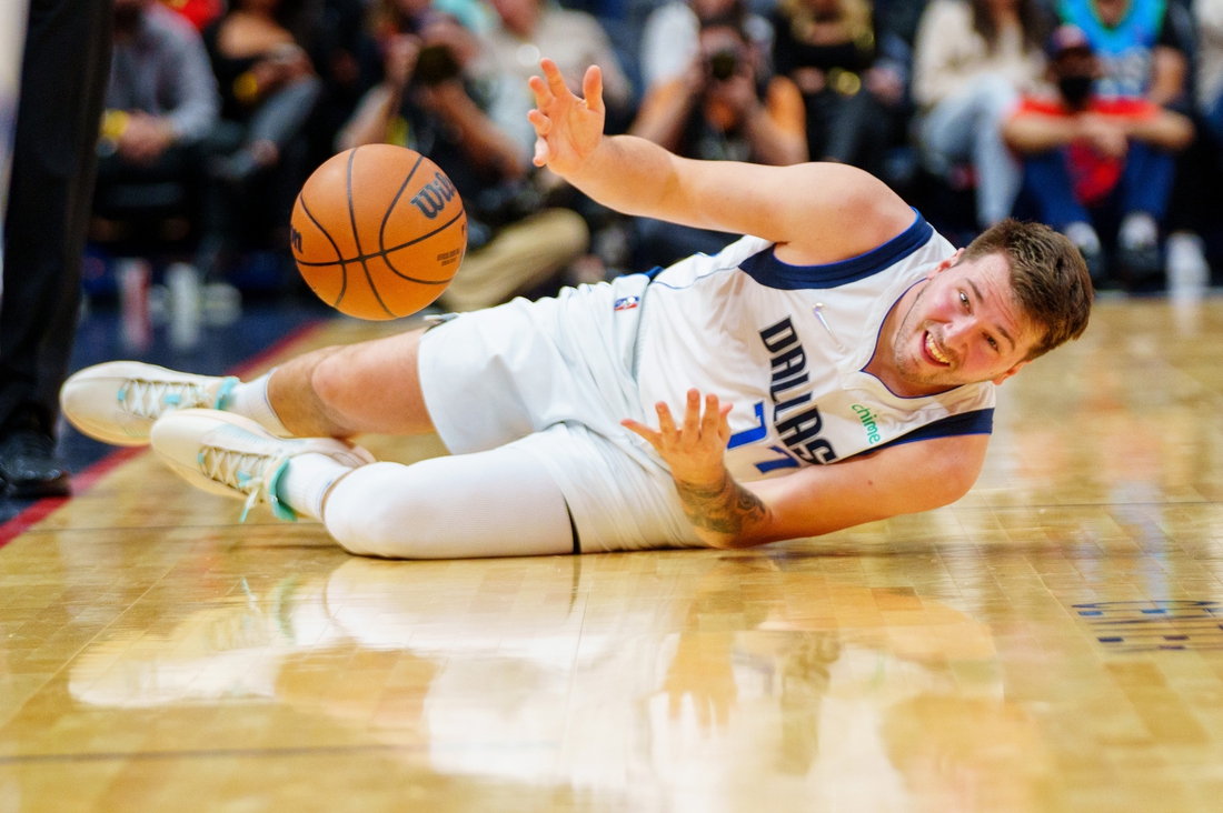 NBA: Luka Doncic, Mavs get jump on Pelicans, win going away
