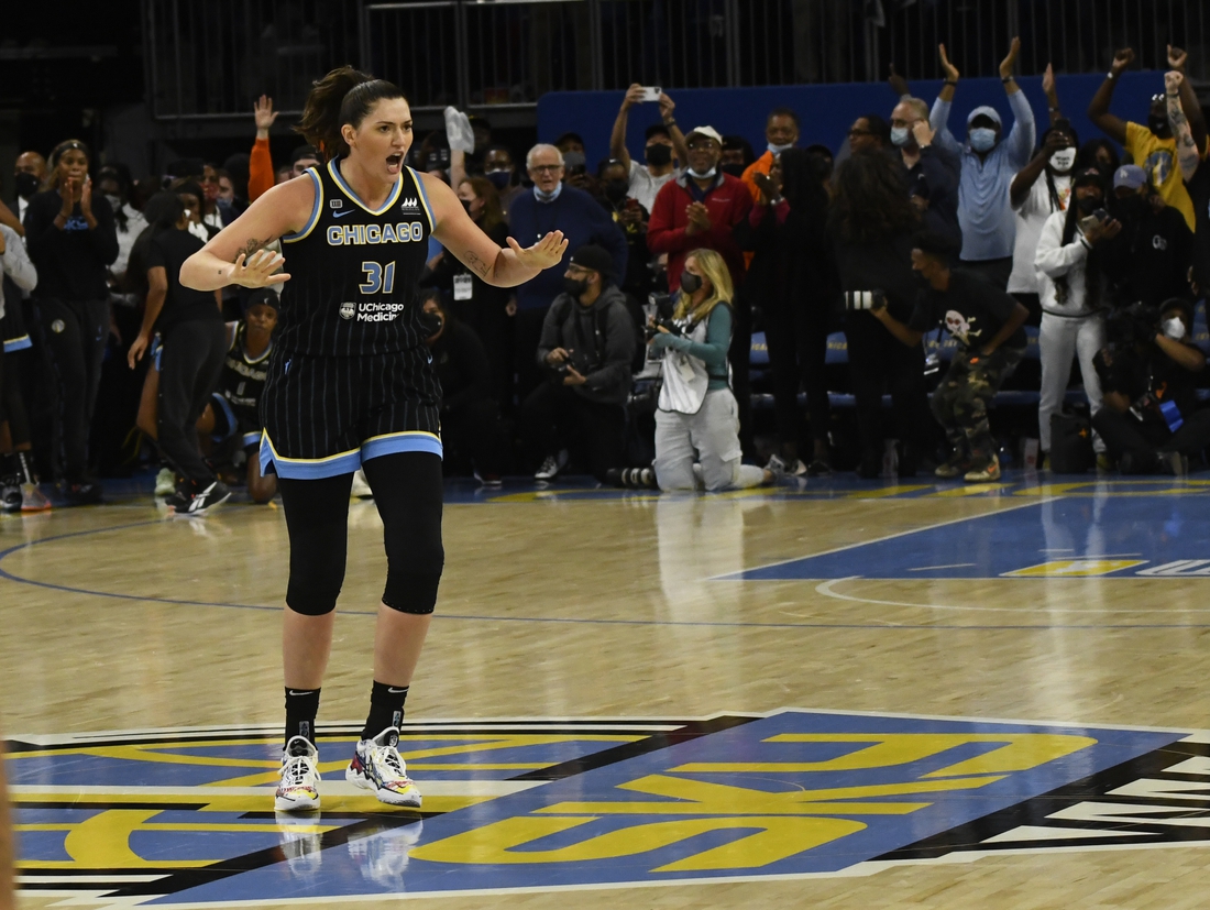 WNBA: Liberty sign free agent C Stefanie Dolson