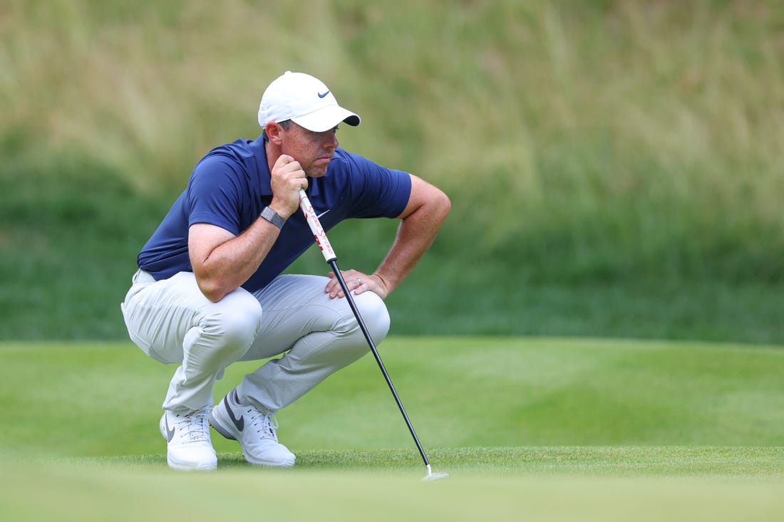 PGA: Rory McIlroy grabs solo Scottish Open lead at 10-under