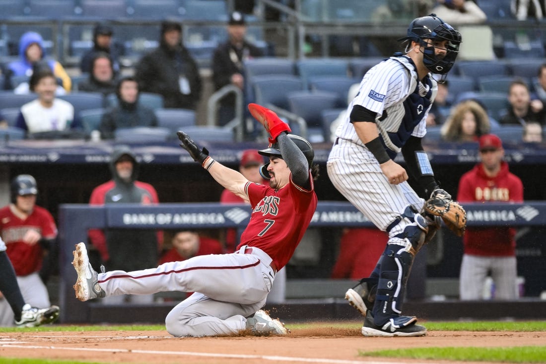 MLB: D-backs' win eliminates Yankees from playoff contention