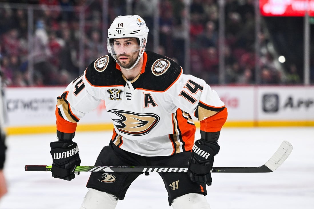 NHL: Oilers acquire Adam Henrique, Sam Carrick from Ducks