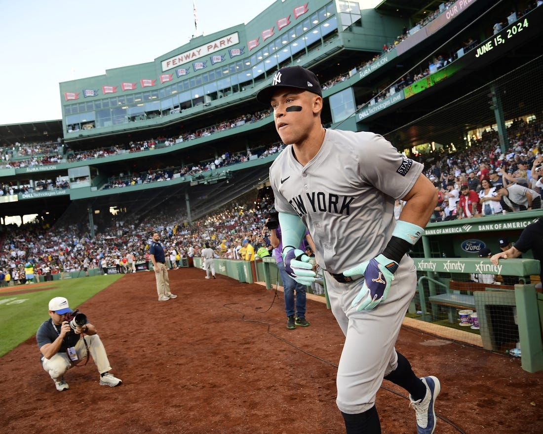 MLB: Aaron Judge, Bryce Harper lead in early fan voting for All-Star Game