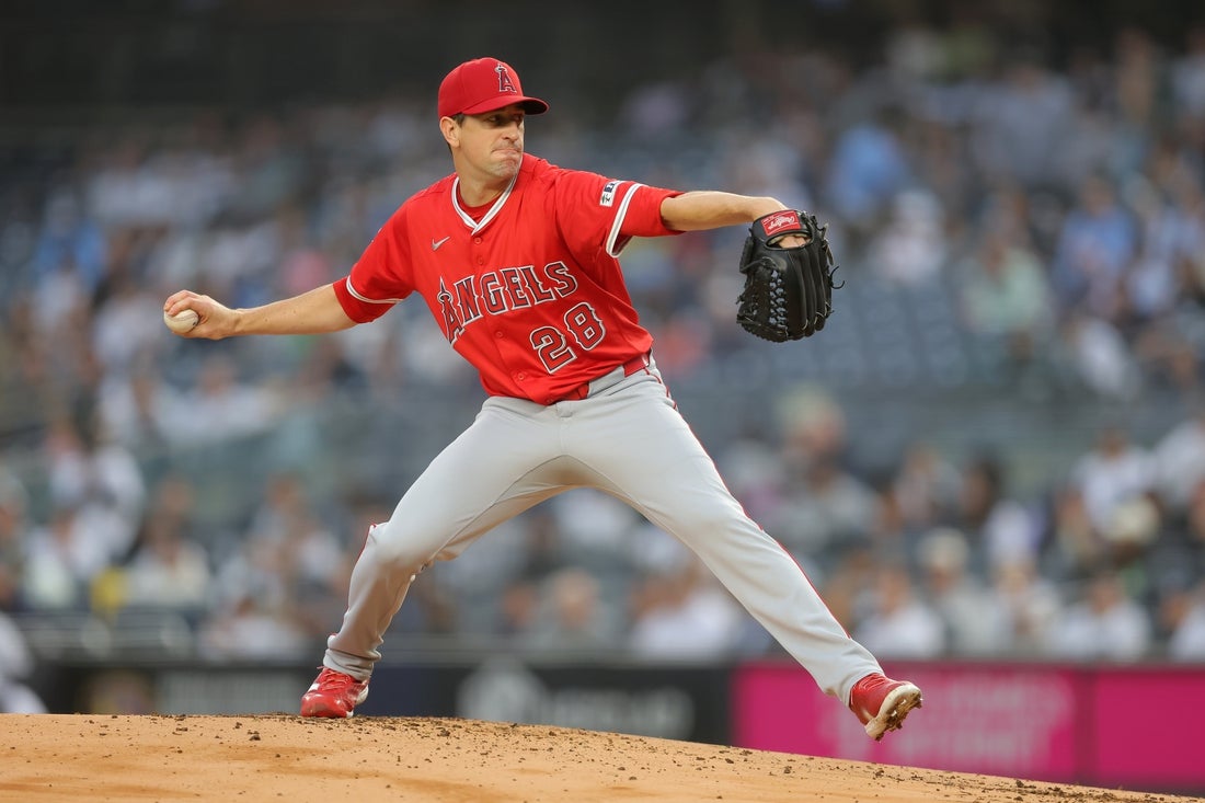 MLB: Kyle Hendricks excels, Angels blank Yankees again